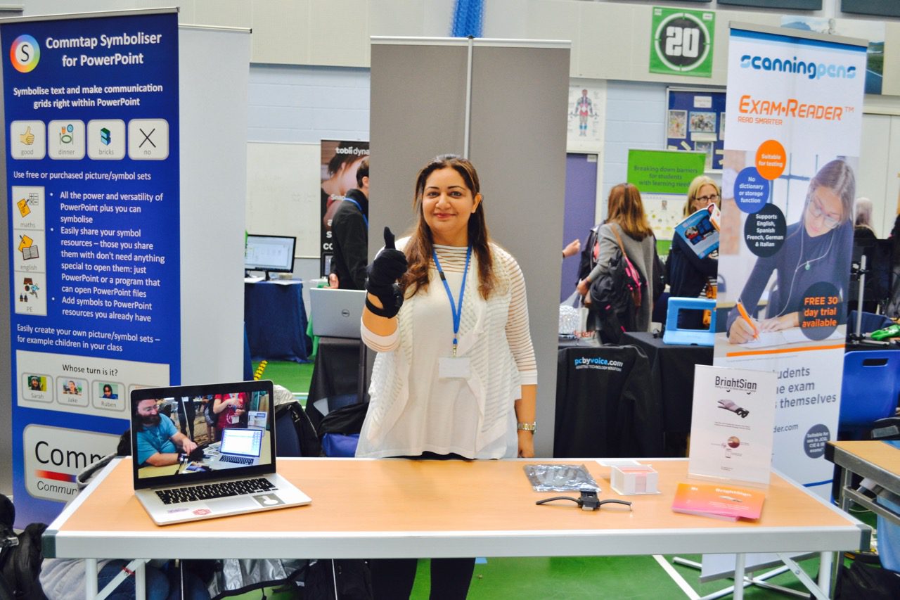 BrightSign Glove - CENMAC